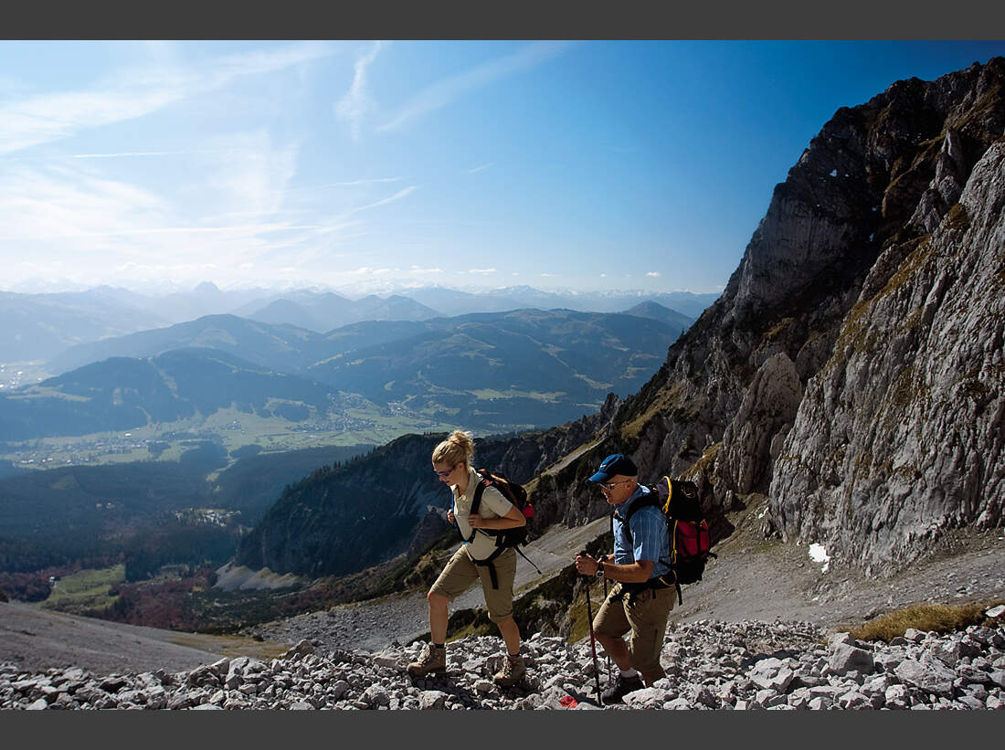 Unter hohen Wänden: Wandern im Kaisergebirge - outdoor-magazin.com